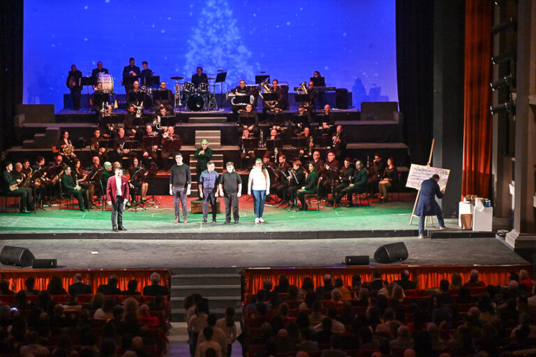 Photo Gallery: The Leone Grand Christmas Variety 2022 – Teatru tal-Opra ...